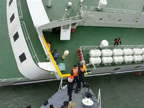 In Pictures South Koreas Sewol Ferry Disaster Which Killed 304