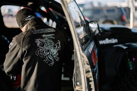 Benedikto Vanago Pirmoji Maratono Diena 2025 M Dakaro Ralyje