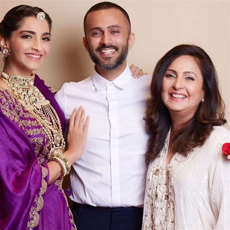 Sonam Kapoor Shares Unseen Pic Of Vayu With His Dadi She Wishes To Be As Cool Mom As Saasu Ma