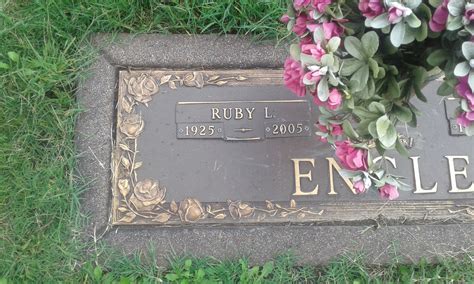 Ruby Lucille Scarnier Engle 1925 2005 Homenaje De Find A Grave