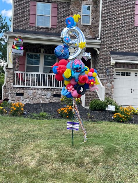 Stitch Themed Balloon Yard Art