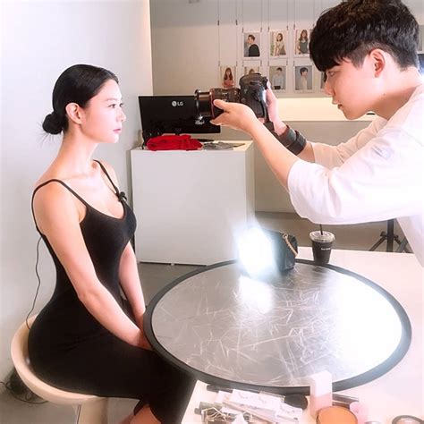 Bom Sex Xứ Hàn Gây Náo Loạn Hồ Gươm Vướng Vết Nhơ Mặc Hở Không Sao Gột Sạch Phong Cách Sao