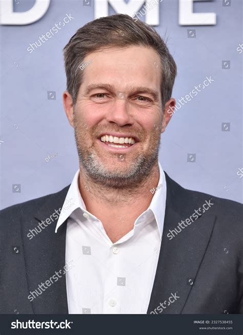 Geoff Stults 2022