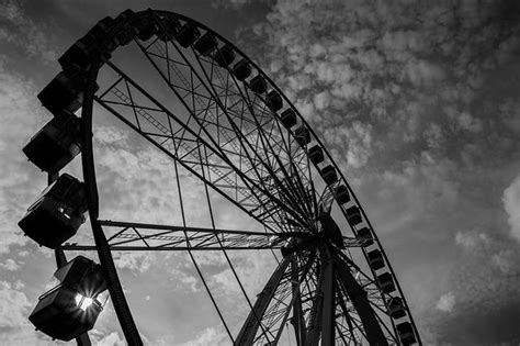 Aceleración Angular Cómo Calcularla Y Ejemplos