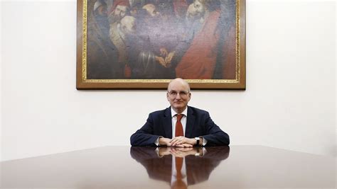 Interview Vatikanbank Chef Ernst Von Freyberg Will Durchgreifen