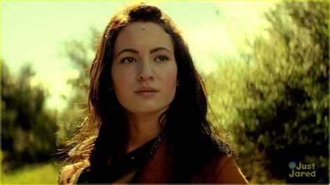 The Shannara Chronicles Ivana Baquero Talks About The New Season