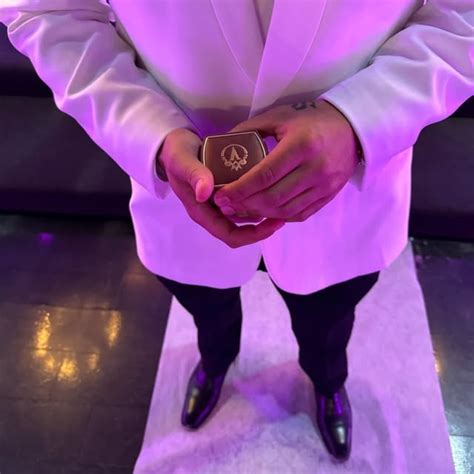 Devinmalone • Threads Say More Devinmalone • Threads Say More