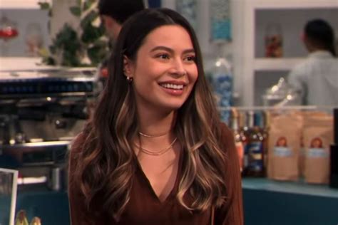 Icarly See The Paramount Revivals New Opening Credits