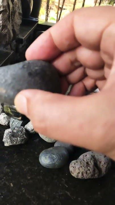 철광석 자철석 철성분이 많은 돌 Youtube