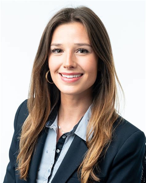 Violette Hostens Global Referral International Private Law