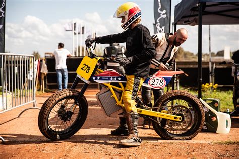 Trevor The Electric Flat Tracker From Belgium Pipeburn