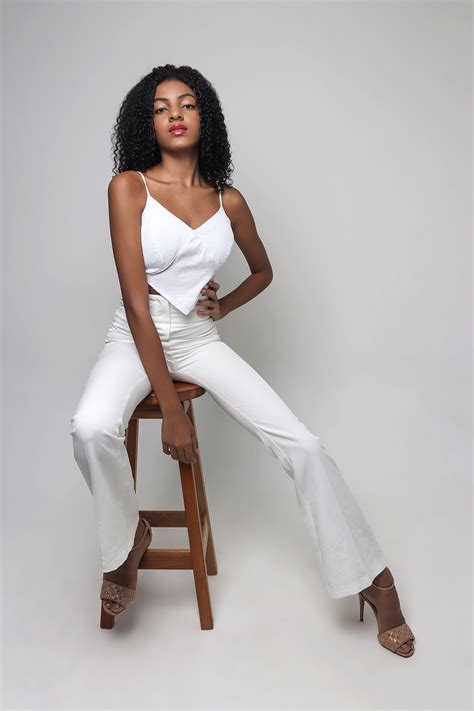 Maria Lua Upper Model