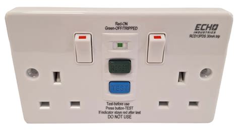 Plastic Rcd Switched Sockets Plastic Rcd Switched Socket Double 13a