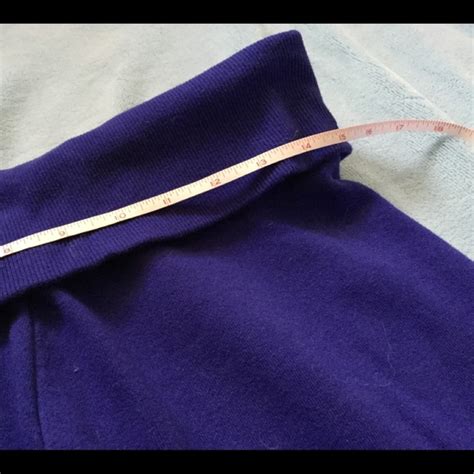 Fabletics Pants And Jumpsuits Fabletics Sweat Capris Size Medium Euc