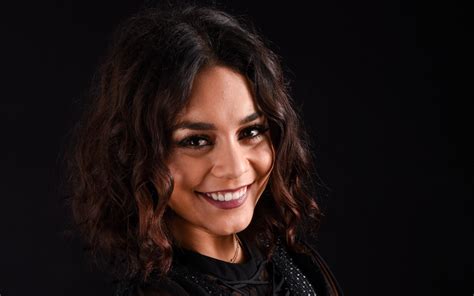 Vanessa Hudgens Actress Brunette Wallpaper Hd Celebrities 4k