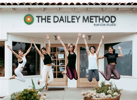 The Dailey Method Mexico Feel The Beat In Class And Tight Dance