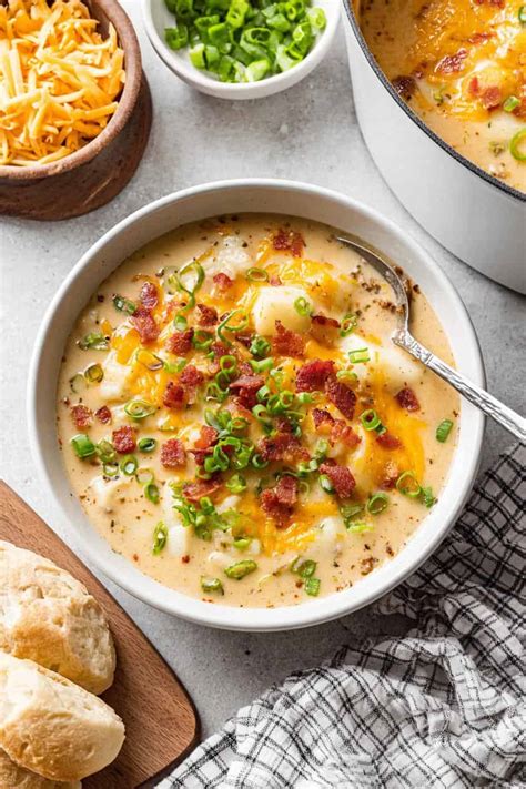 Delicious Cheeseburger Chowder In Just 4 Steps Ariarecipes