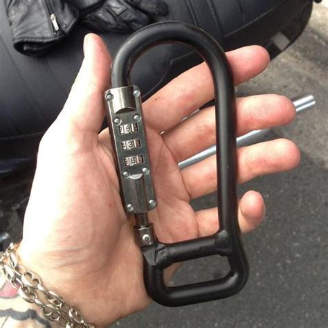 Lockstraps Locking Carabineer Steady Garage