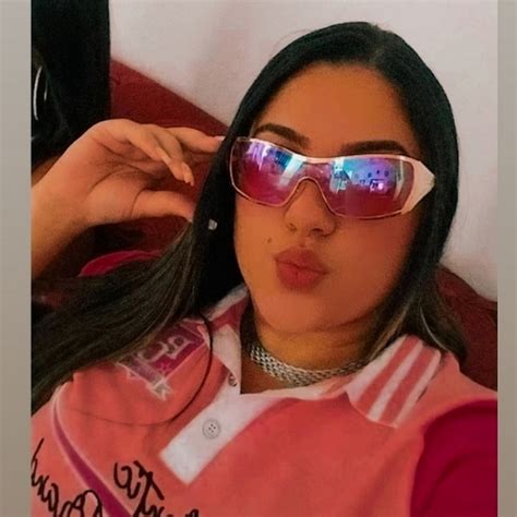 Giovana Nogueira Youtube