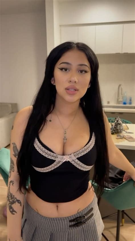 Angel Jessy Would You Do My Laundry For Me🤭 Girlfriend
