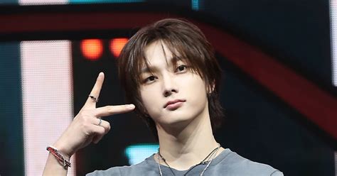 성호 개구쟁이 브이