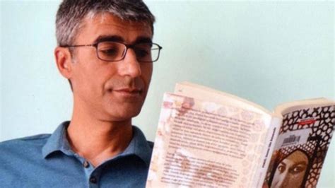 Kurdish Poet İlhan Sami Çomak Released After 30 Years Imprisonment In Turkey Medya News