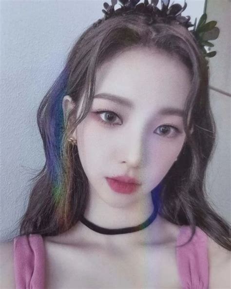 Aespa Karina 카리나 On Instagram Karina Hottracks Pob Photocard 💕 © Lolfootprints Aespa 애스파