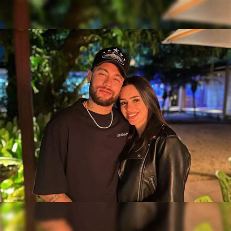 Neymar Jr Wife Name