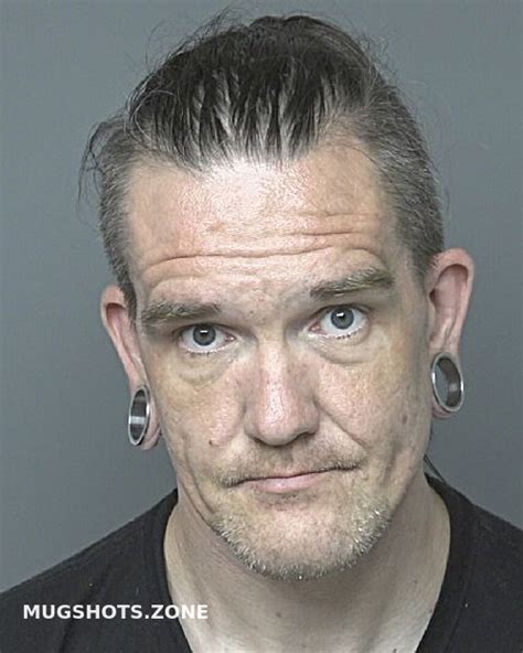 Peacock James Christopher 06132024 Dubuque County Mugshots Zone