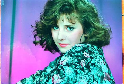 Dull Womens Club By Sarah Jones Green Original I Want To See Your Glamour Shots