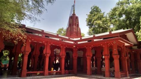 Sarasbaug Ganpati
