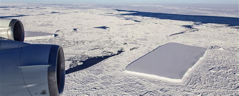 Heres The Science Behind That Near Perfect Rectangular Iceberg Sciencealert