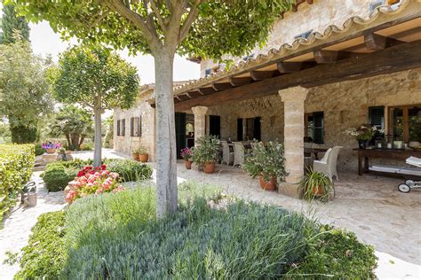 Country Estate In Mallorca — Francis York