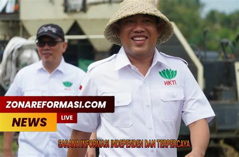 Menjadi Ketua Hkti Terbaik Umar Ahmad Diberikan Penghargaan