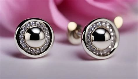 Ultimate Guide To Lobe Piercings Aftercare