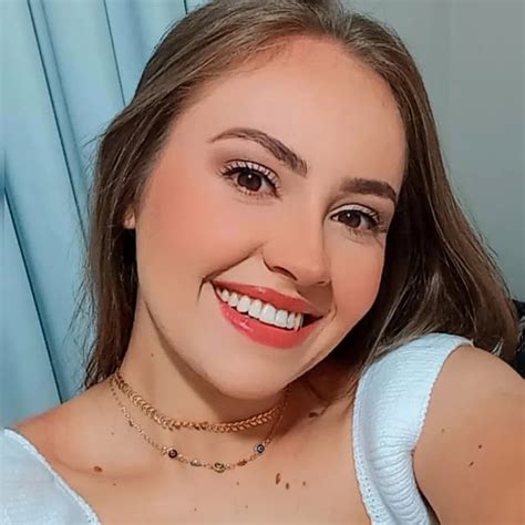 Juli Battista Juli Battista • Threads Say More