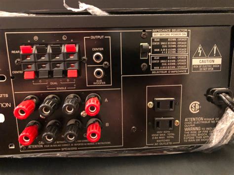 Yamaha Surround Sound Stereo System Dolby Pro Logic R V502 Stereo