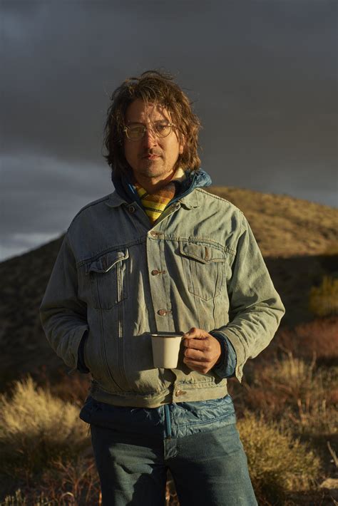 Contact · Erick Lundgren