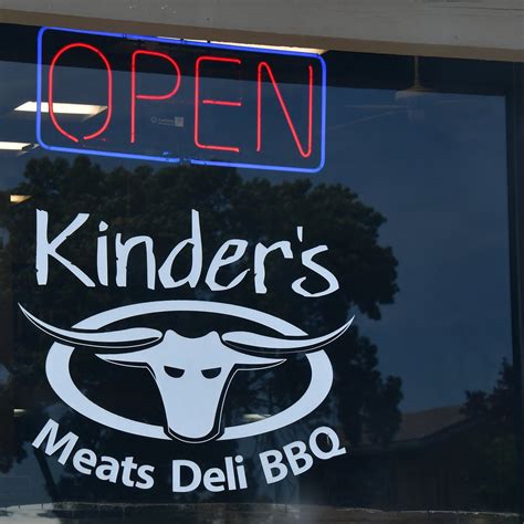 Kinders Meats Deli Bbq Fairfield Restaurant Reviews Photos And Phone