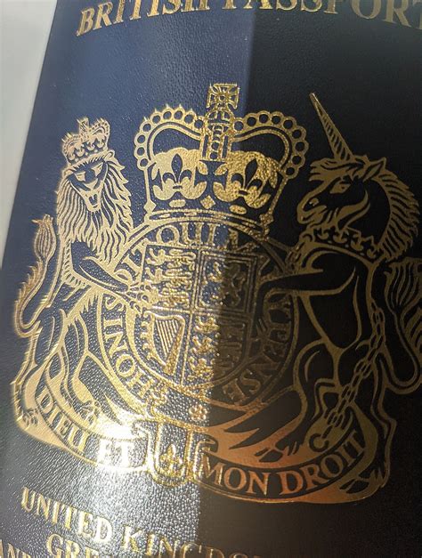 Solving Gbr Passport Colour Dispute Rpassportporn