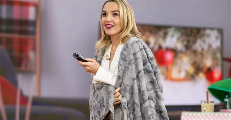 See ‘snl Star Chloe Finemans Hilarious Meryl Streep Impression