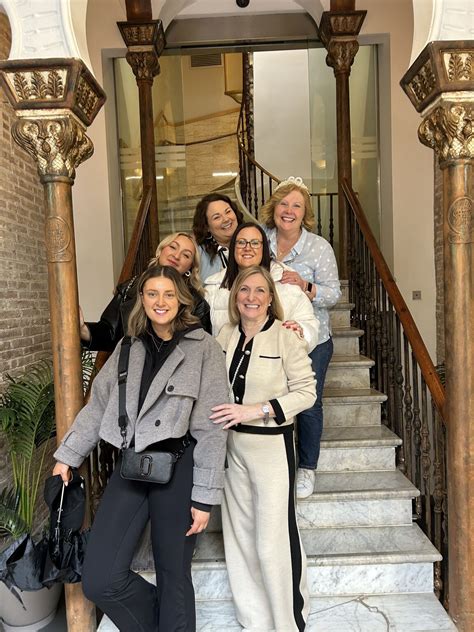 Internationalwomensday Iwd2025 Womensupportingwomen Gratitude Laura Ibbotson