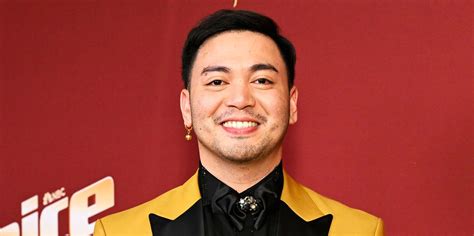 The Voice Winner Sofronio Vasquez Reveals How Hes Teaming Up With Michael Bublé﻿