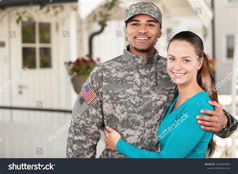Soldier Couple Photography