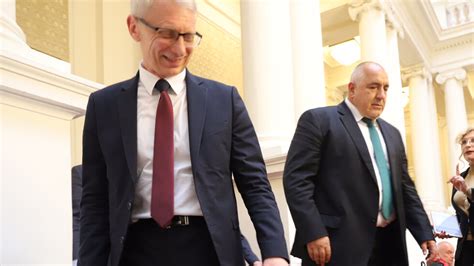 Денков С Борисов изчистихме недоразумението за ПВУ Лидерът на ГЕРБ Благодаря на премиера за