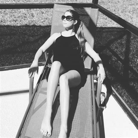 Emmalyn Andersons Feet