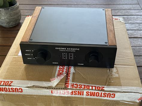 Khozmo Acoustic Passive Pre Amplifier Pre Amplifiers Stereonet
