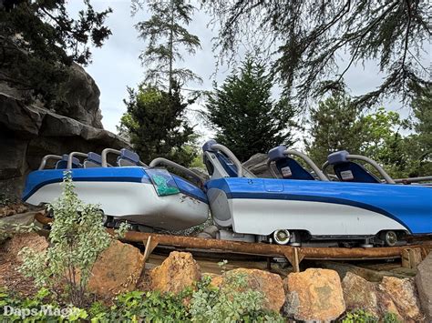 Disneylands Matterhorn Bobsleds Close For Refurbishment