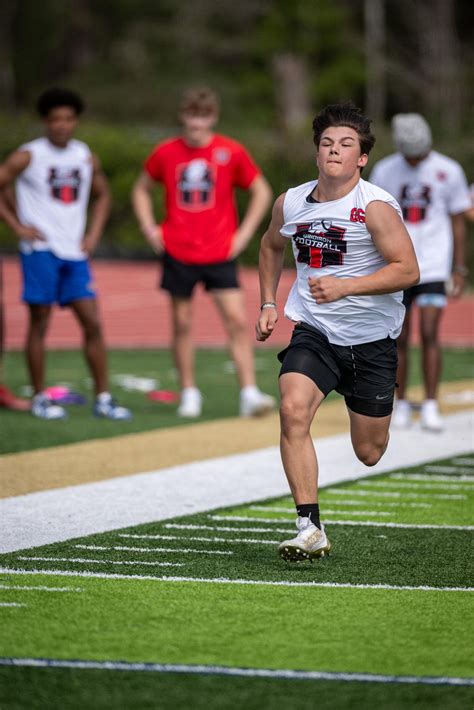 Ditr Rb Jake Pompa Covington High School Covington La Gridiron Football