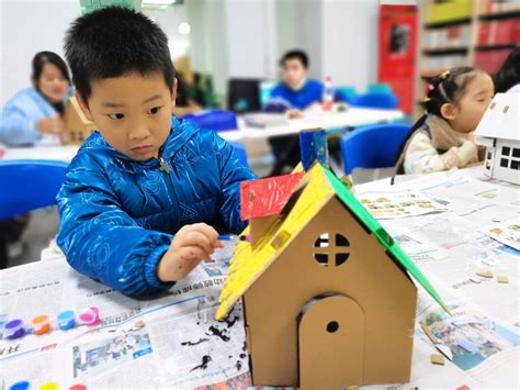 莆田分公司新华图书城开展《神奇糖果店》绘本分享活动 福建新华发行集团